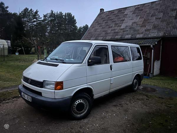 Balts Volkswagen Transporter 2000 Birštonas, ar dzinēja tilpumu 2.46 L un nobraukumu 389 tūkst. km par 2800 €, foto 1 vietnē AUTOMOTO.COM.LV