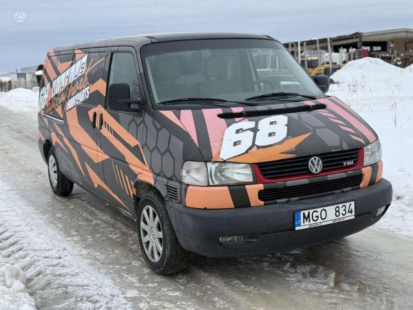 Balts Volkswagen Transporter 2000 Viļņa, ar dzinēja tilpumu 2.50 L un nobraukumu 388 tūkst. km par 3500 €, foto 7 vietnē AUTOMOTO.COM.LV