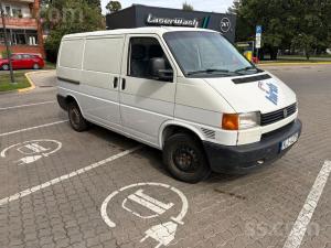Balts Volkswagen Transporter 2000 Rīga, ar dzinēja tilpumu 1.90 L un nobraukumu 352 tūkst. km par 3300 €, foto  vietnē AUTOMOTO.COM.LV