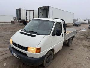 Balts Volkswagen Transporter 2003 Gargždai, ar dzinēja tilpumu 2.50 L un nobraukumu 212 tūkst. km par 2500 €, foto 4 vietnē AUTOMOTO.COM.LV