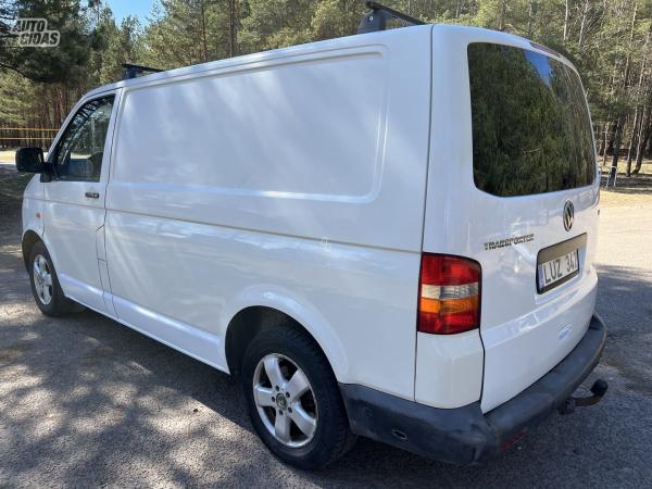 White Volkswagen Transporter 2004 in Vilnius, with an engine capacity of 1.90 L and mileage of 450 thousand km for 3100 €, photo 5 on AUTOMOTO.COM.LV