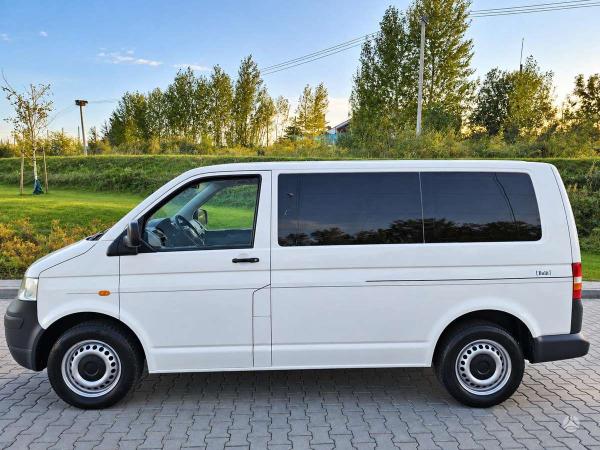White Volkswagen Transporter 2005 in Vilnius, with an engine capacity of 1.90 L and mileage of 268 thousand km for 6650 €, photo 6 on AUTOMOTO.COM.LV
