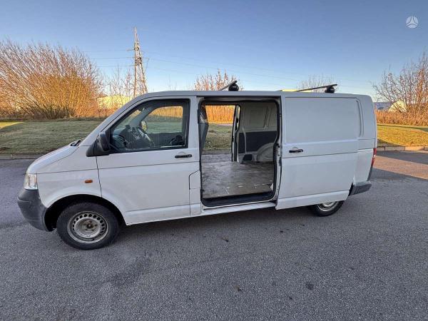 Balts Volkswagen Transporter 2006 Panevēža, ar dzinēja tilpumu 0.00 L un nobraukumu 193 tūkst. km par 4490 €, foto 6 vietnē AUTOMOTO.COM.LV