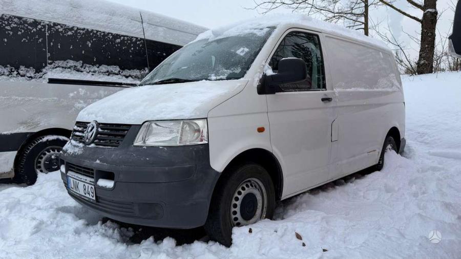 Balts Volkswagen Transporter 2006 Viļņa, ar dzinēja tilpumu 1.90 L un nobraukumu 440 tūkst. km par 2500 €, foto 3 vietnē AUTOMOTO.COM.LV