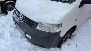 Balts Volkswagen Transporter 2006 Viļņa, ar dzinēja tilpumu 1.90 L un nobraukumu 440 tūkst. km par 2500 €, foto 4 vietnē AUTOMOTO.COM.LV