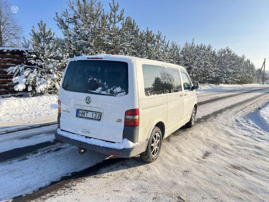 Balts Volkswagen Transporter 2006 Viļņa, ar dzinēja tilpumu 1.90 L un nobraukumu 328 tūkst. km par 3350 €, foto 8 vietnē AUTOMOTO.COM.LV
