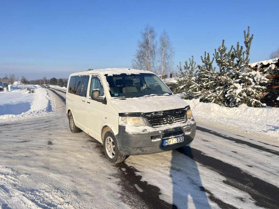 Balts Volkswagen Transporter 2006 Viļņa, ar dzinēja tilpumu 1.90 L un nobraukumu 328 tūkst. km par 3350 €, foto 12 vietnē AUTOMOTO.COM.LV