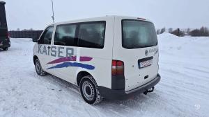 White Volkswagen Transporter 2006 in Klaipeda, with an engine capacity of 1.90 L and mileage of 330 thousand km for 4890 €, photo 9 on AUTOMOTO.COM.LV