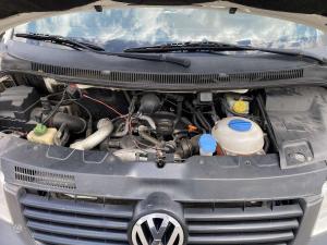 White Volkswagen Transporter 2006 in Marijampole, with an engine capacity of 2.50 L and mileage of 313 thousand km for 4200 €, photo 34 on AUTOMOTO.COM.LV