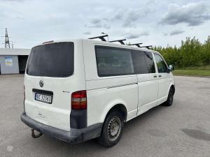 White Volkswagen Transporter 2006 in Panevezys, with an engine capacity of 2.46 L and mileage of 250 thousand km for 4400 €, photo 6 on AUTOMOTO.COM.LV