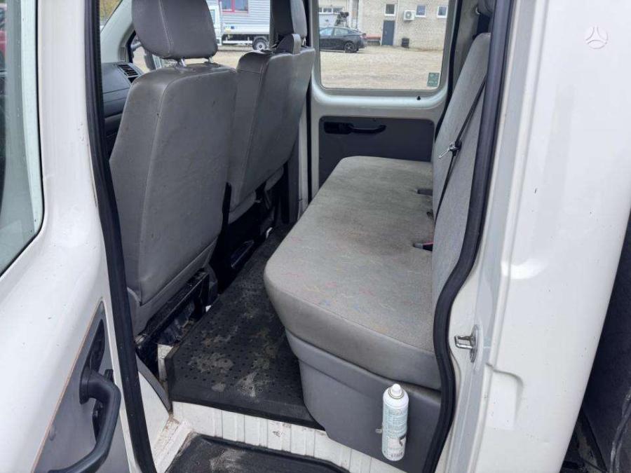 Balts Volkswagen Transporter 2007 Radviliškis, ar dzinēja tilpumu 2.46 L un nobraukumu 257 tūkst. km par 4416 €, foto 12 vietnē AUTOMOTO.COM.LV