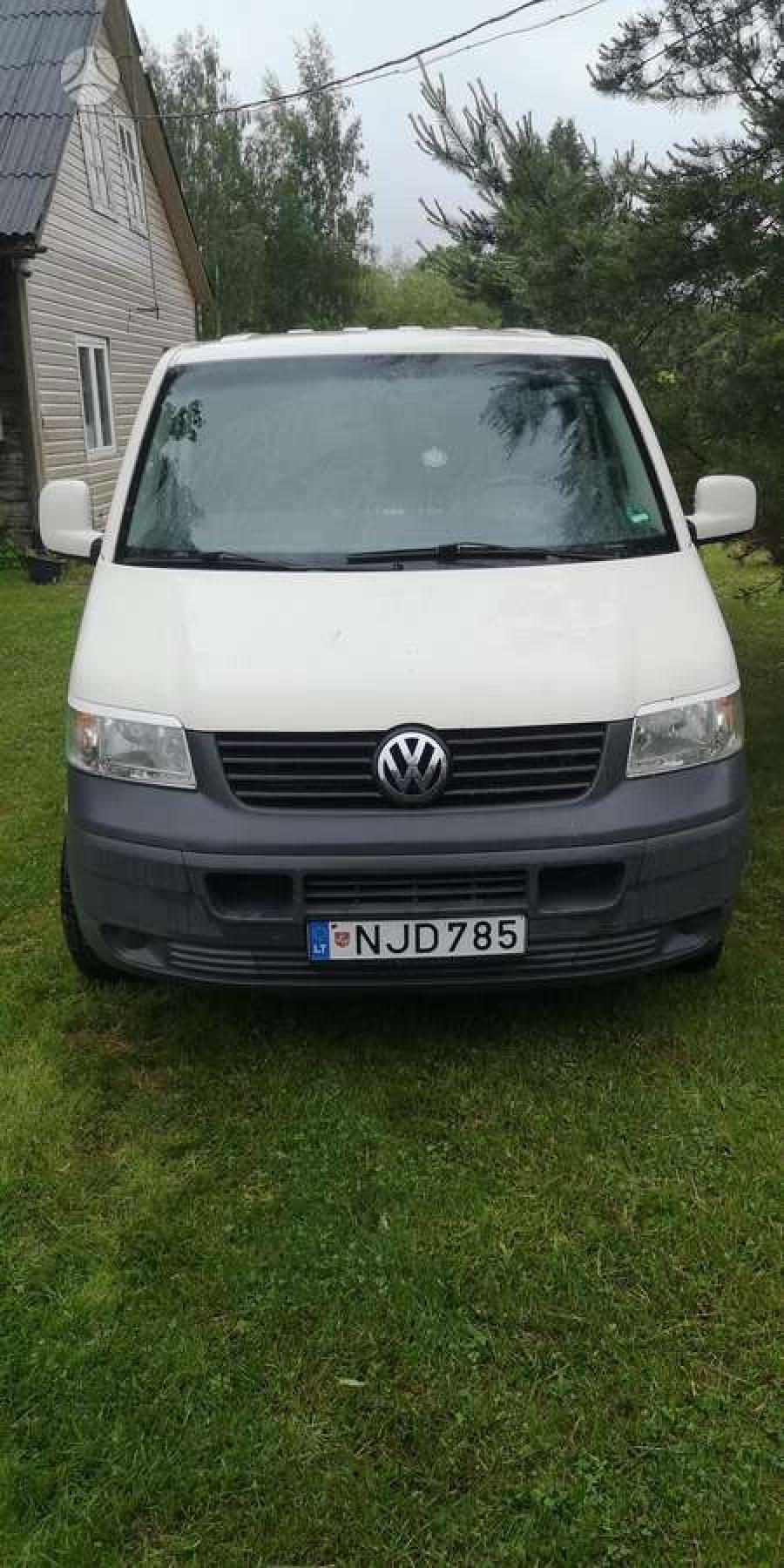 White Volkswagen Transporter 2007 in Telschi, with an engine capacity of 1.90 L and mileage of 300 thousand km for 6000 €, photo 6 on AUTOMOTO.COM.LV