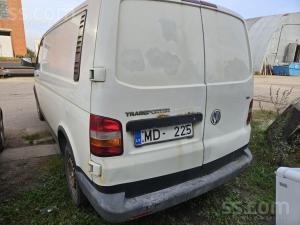 Белый Фольксваген Transporter 2007 в Рига, объемом двигателя 1.90 л и пробегом 425 тыс. км за 700 €, фото 3 на AUTOMOTO.COM.LV