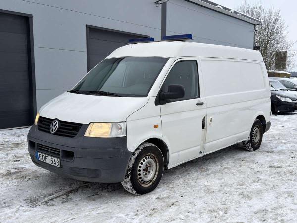 Balts Volkswagen Transporter 2008 Viļņa, ar dzinēja tilpumu 2.50 L un nobraukumu 543 tūkst. km par 4200 €, foto 4 vietnē AUTOMOTO.COM.LV