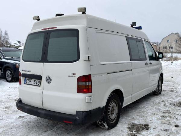 Balts Volkswagen Transporter 2008 Viļņa, ar dzinēja tilpumu 2.50 L un nobraukumu 543 tūkst. km par 4200 €, foto 6 vietnē AUTOMOTO.COM.LV