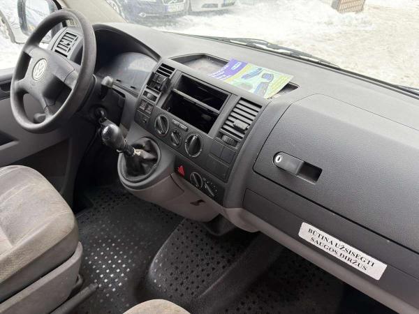 Balts Volkswagen Transporter 2008 Viļņa, ar dzinēja tilpumu 2.50 L un nobraukumu 543 tūkst. km par 4200 €, foto 8 vietnē AUTOMOTO.COM.LV