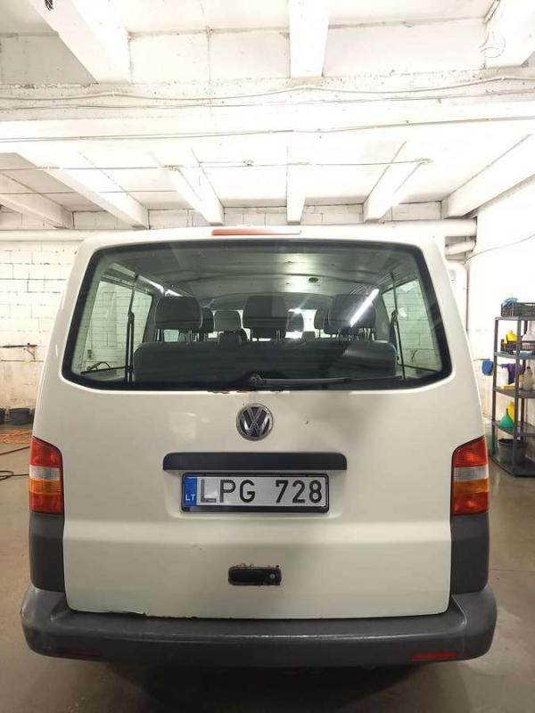 Balts Volkswagen Transporter 2008 Viļņa, ar dzinēja tilpumu 1.90 L un nobraukumu 340 tūkst. km par 6600 €, foto 5 vietnē AUTOMOTO.COM.LV