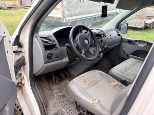 Balts Volkswagen Transporter 2008 Panevēža, ar dzinēja tilpumu 1.90 L un nobraukumu 471 tūkst. km par 2500 €, foto 6 vietnē AUTOMOTO.COM.LV