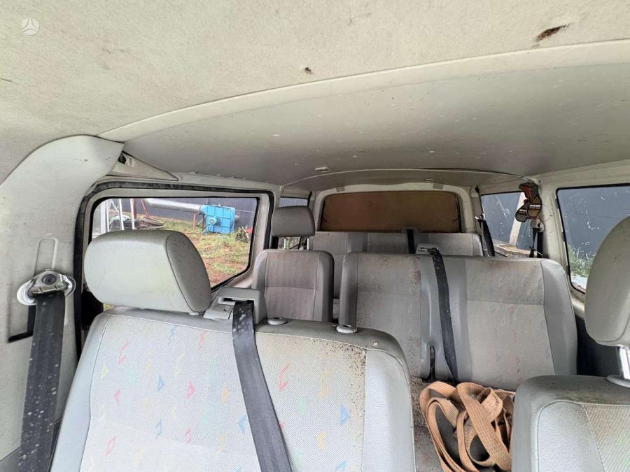 Balts Volkswagen Transporter 2008 Panevēža, ar dzinēja tilpumu 1.90 L un nobraukumu 471 tūkst. km par 2500 €, foto 7 vietnē AUTOMOTO.COM.LV