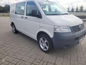 White Volkswagen Transporter 2008 in Vilkaviskis, with an engine capacity of 2.46 L and mileage of 150 thousand km for 7600 €, photo 3 on AUTOMOTO.COM.LV