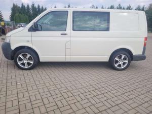 White Volkswagen Transporter 2008 in Vilkaviskis, with an engine capacity of 2.46 L and mileage of 150 thousand km for 7600 €, photo 5 on AUTOMOTO.COM.LV