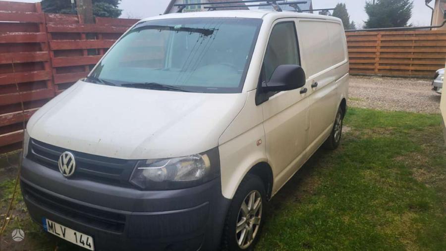 Balts Volkswagen Transporter 2009 Klaipėda, ar dzinēja tilpumu 1.99 L un nobraukumu 193 tūkst. km par 5500 €, foto 1 vietnē AUTOMOTO.COM.LV