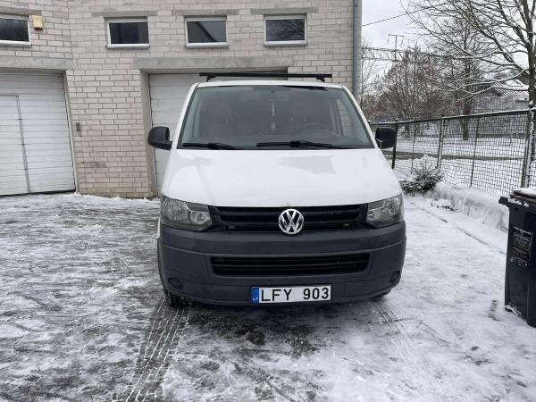 Balts Volkswagen Transporter 2009 Viļņa, ar dzinēja tilpumu 1.97 L un nobraukumu 299 tūkst. km par 4300 €, foto 2 vietnē AUTOMOTO.COM.LV