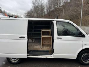 Balts Volkswagen Transporter 2009 Viļņa, ar dzinēja tilpumu 1.97 L un nobraukumu 299 tūkst. km par 4300 €, foto 6 vietnē AUTOMOTO.COM.LV