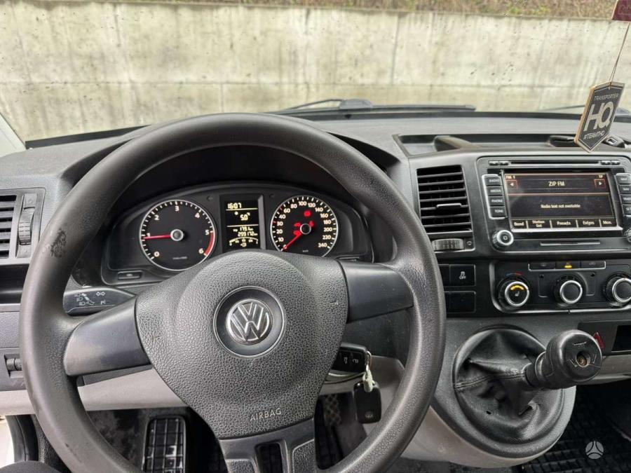 Balts Volkswagen Transporter 2009 Viļņa, ar dzinēja tilpumu 1.97 L un nobraukumu 299 tūkst. km par 4300 €, foto 8 vietnē AUTOMOTO.COM.LV