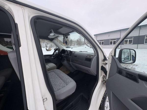 Balts Volkswagen Transporter 2009 Šauļi, ar dzinēja tilpumu 2.46 L un nobraukumu 340 tūkst. km par 6500 €, foto 9 vietnē AUTOMOTO.COM.LV
