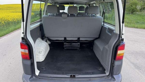 Balts Volkswagen Transporter 2009 Kelmė, ar dzinēja tilpumu 1.90 L un nobraukumu 343 tūkst. km par 7500 €, foto 9 vietnē AUTOMOTO.COM.LV