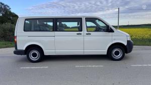 White Volkswagen Transporter 2009 in Kelme, with an engine capacity of 1.90 L and mileage of 343 thousand km for 7500 €, photo 9 on AUTOMOTO.COM.LV