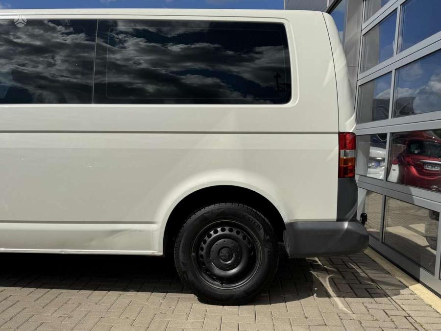 Balts Volkswagen Transporter 2009 Viļņa, ar dzinēja tilpumu 1.90 L un nobraukumu 268 tūkst. km par 7000 €, foto 5 vietnē AUTOMOTO.COM.LV