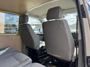 Balts Volkswagen Transporter 2009 Viļņa, ar dzinēja tilpumu 1.90 L un nobraukumu 268 tūkst. km par 7000 €, foto 36 vietnē AUTOMOTO.COM.LV