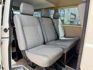 Balts Volkswagen Transporter 2009 Viļņa, ar dzinēja tilpumu 1.90 L un nobraukumu 268 tūkst. km par 7000 €, foto 40 vietnē AUTOMOTO.COM.LV