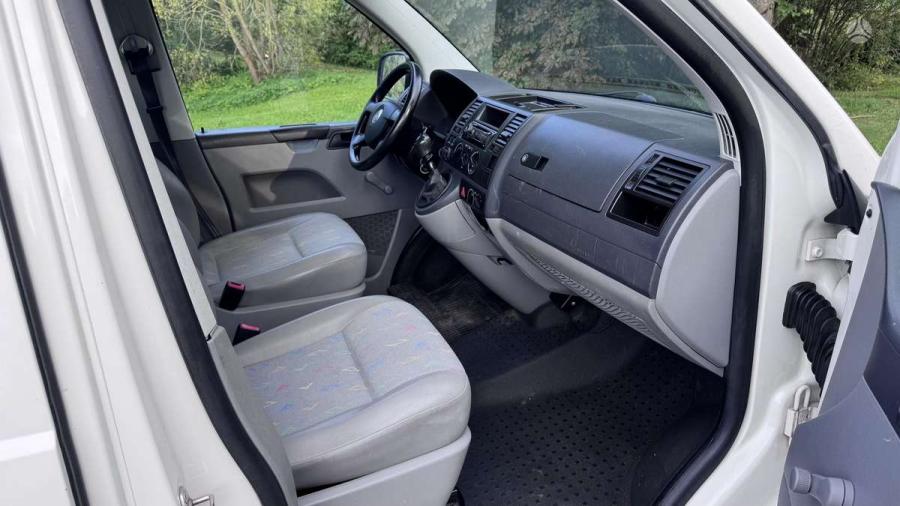 Balts Volkswagen Transporter 2009 Kelmė, ar dzinēja tilpumu 1.90 L un nobraukumu 342 tūkst. km par 7200 €, foto 10 vietnē AUTOMOTO.COM.LV