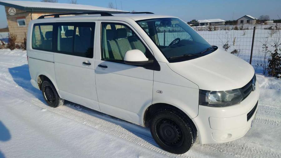 White Volkswagen Transporter 2010 in Kaunas, with an engine capacity of 1.97 L and mileage of 460 thousand km for 7300 €, photo 3 on AUTOMOTO.COM.LV