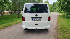 White Volkswagen Transporter 2010 in Radviliskis, with an engine capacity of 1.90 L and mileage of 224 thousand km for 5999 €, photo 8 on AUTOMOTO.COM.LV