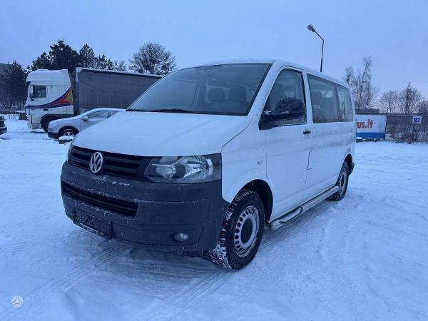 Balts Volkswagen Transporter 2011 Alīta, ar dzinēja tilpumu 1.97 L un nobraukumu 281 tūkst. km par 8750 €, foto 1 vietnē AUTOMOTO.COM.LV