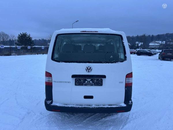 Balts Volkswagen Transporter 2011 Alīta, ar dzinēja tilpumu 1.97 L un nobraukumu 281 tūkst. km par 8750 €, foto 6 vietnē AUTOMOTO.COM.LV