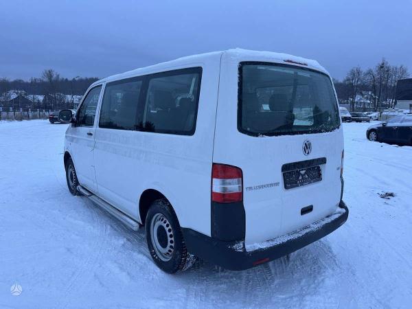 Balts Volkswagen Transporter 2011 Alīta, ar dzinēja tilpumu 1.97 L un nobraukumu 281 tūkst. km par 8750 €, foto 7 vietnē AUTOMOTO.COM.LV
