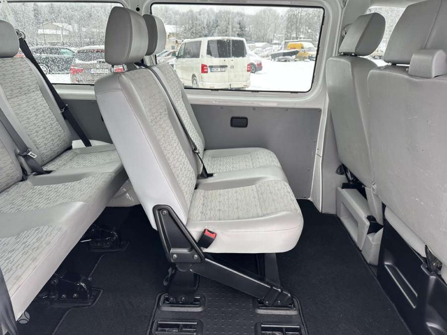 White Volkswagen Transporter 2011 in Alytus, with an engine capacity of 1.97 L and mileage of 281 thousand km for 8550 €, photo 18 on AUTOMOTO.COM.LV