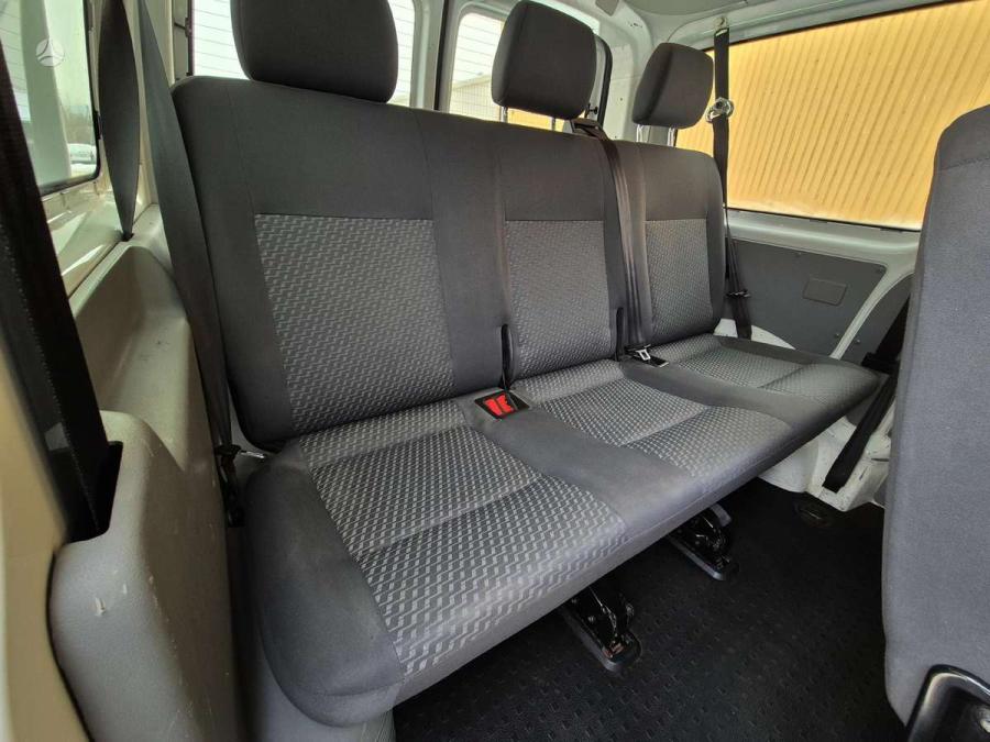 Balts Volkswagen Transporter 2011 Viļņa, ar dzinēja tilpumu 1.98 L un nobraukumu 340 tūkst. km par 10900 €, foto 15 vietnē AUTOMOTO.COM.LV