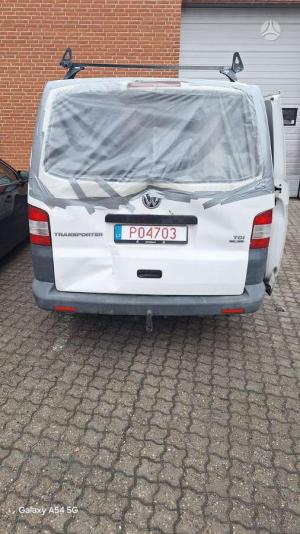 Balts Volkswagen Transporter 2011 Tauragė, ar dzinēja tilpumu 2.00 L un nobraukumu 230 tūkst. km par 3500 €, foto 3 vietnē AUTOMOTO.COM.LV
