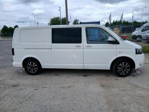 White Volkswagen Transporter 2011 in Panevezys, with an engine capacity of 2.00 L and mileage of 337 thousand km for 4450 €, photo 5 on AUTOMOTO.COM.LV