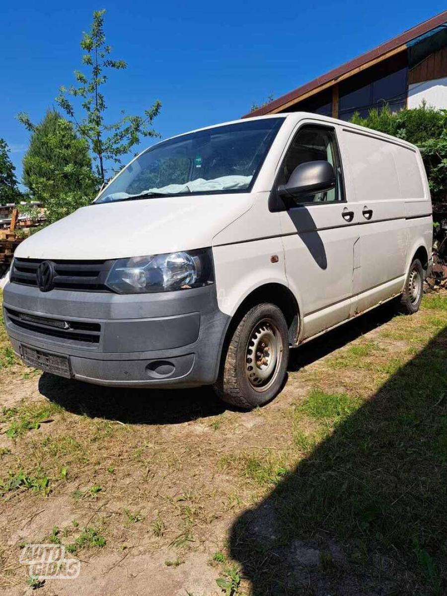 Balts Volkswagen Transporter 2011 Marijampole, ar dzinēja tilpumu 1.90 L un nobraukumu 245 tūkst. km par 4100 €, foto 1 vietnē AUTOMOTO.COM.LV