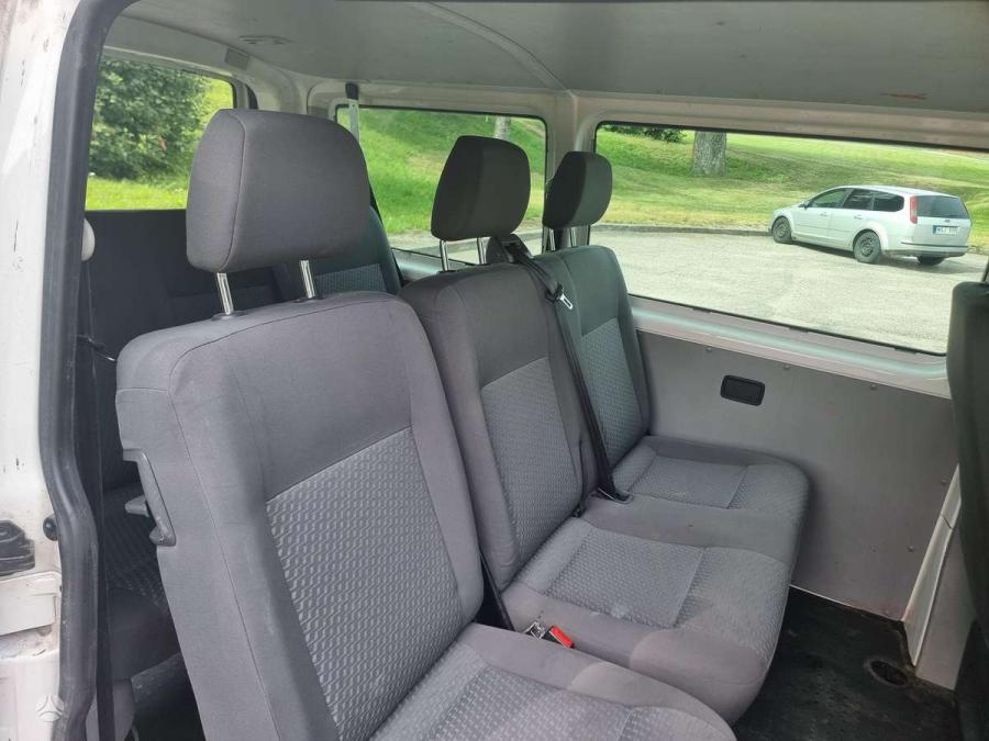 Balts Volkswagen Transporter 2011 Kauņa, ar dzinēja tilpumu 1.97 L un nobraukumu 275 tūkst. km par 8950 €, foto 15 vietnē AUTOMOTO.COM.LV