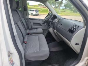 Balts Volkswagen Transporter 2011 Kauņa, ar dzinēja tilpumu 1.97 L un nobraukumu 275 tūkst. km par 8950 €, foto 16 vietnē AUTOMOTO.COM.LV