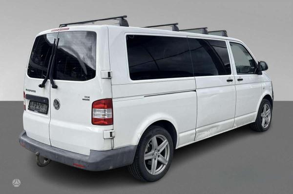 Balts Volkswagen Transporter 2011 Kauņa, ar dzinēja tilpumu 2.00 L un nobraukumu 183 tūkst. km par 6450 €, foto 7 vietnē AUTOMOTO.COM.LV