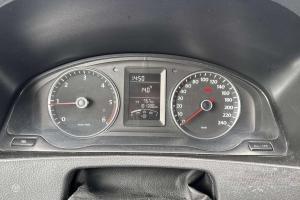 Balts Volkswagen Transporter 2011 Kauņa, ar dzinēja tilpumu 2.00 L un nobraukumu 183 tūkst. km par 6450 €, foto 8 vietnē AUTOMOTO.COM.LV